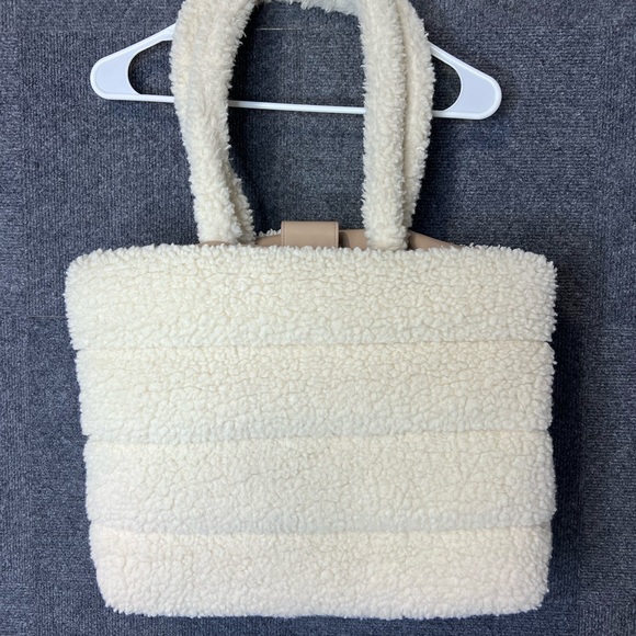 Universal Thread | Bags | Universal Thread Sherpa Tote | Poshmark